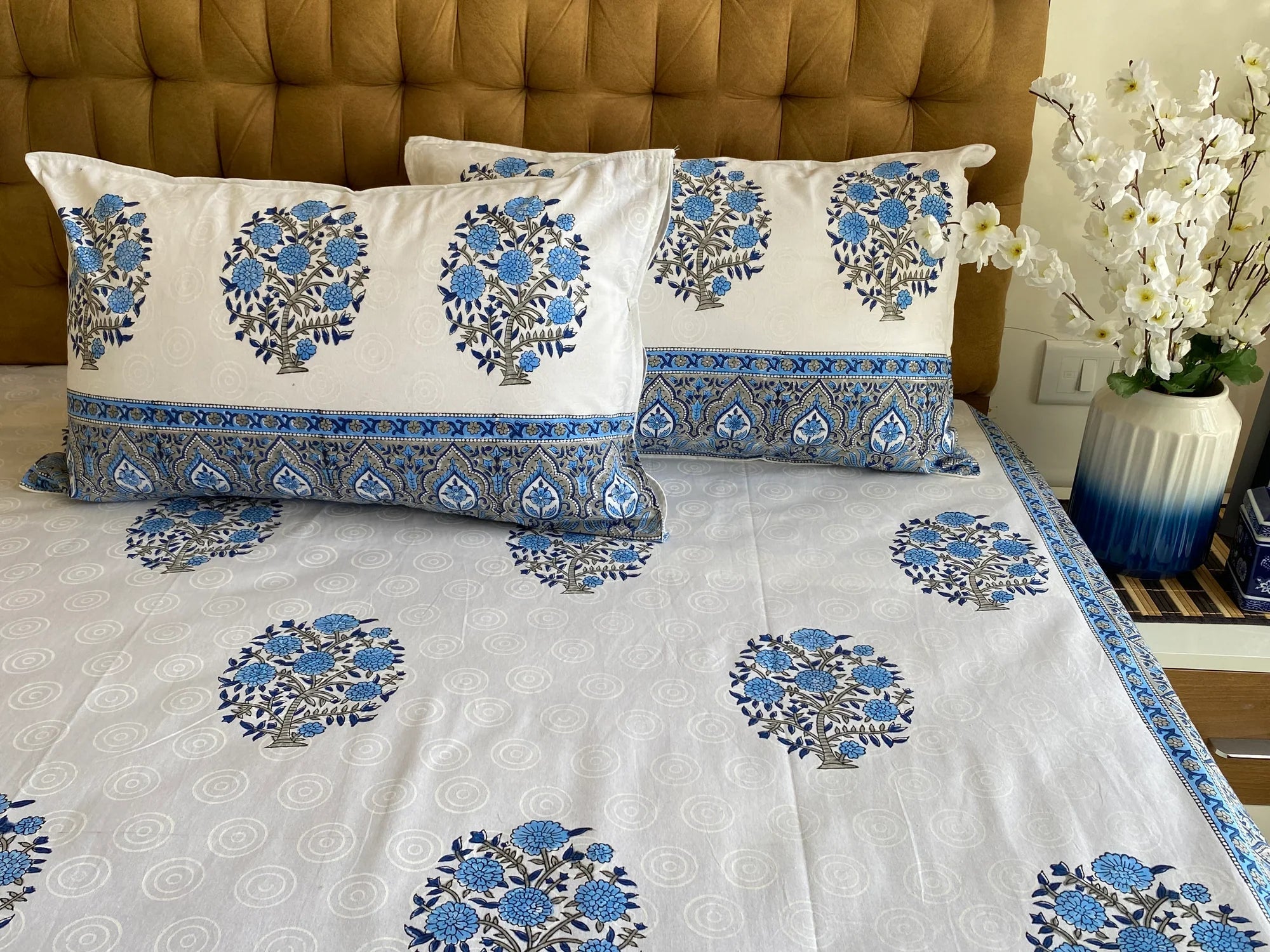 Bed Cover Designs and Patterns – RANGGRATI